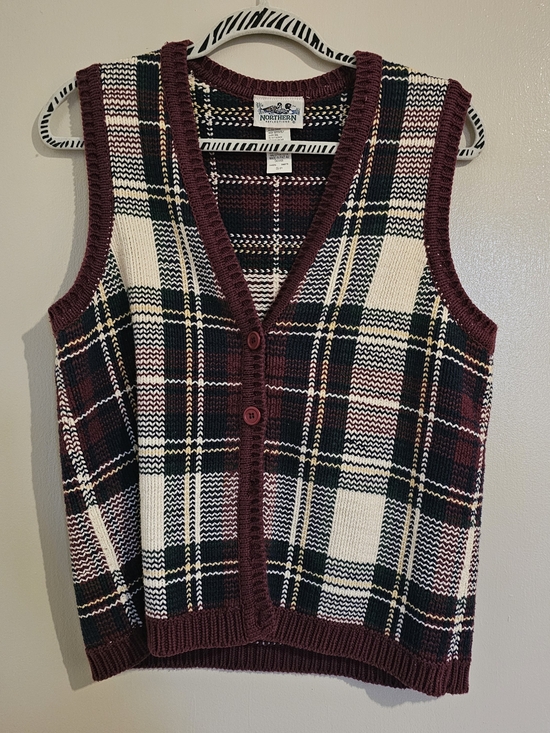 Northern Reflections | Sweaters | Northern Reflections Burgundy Black ...
